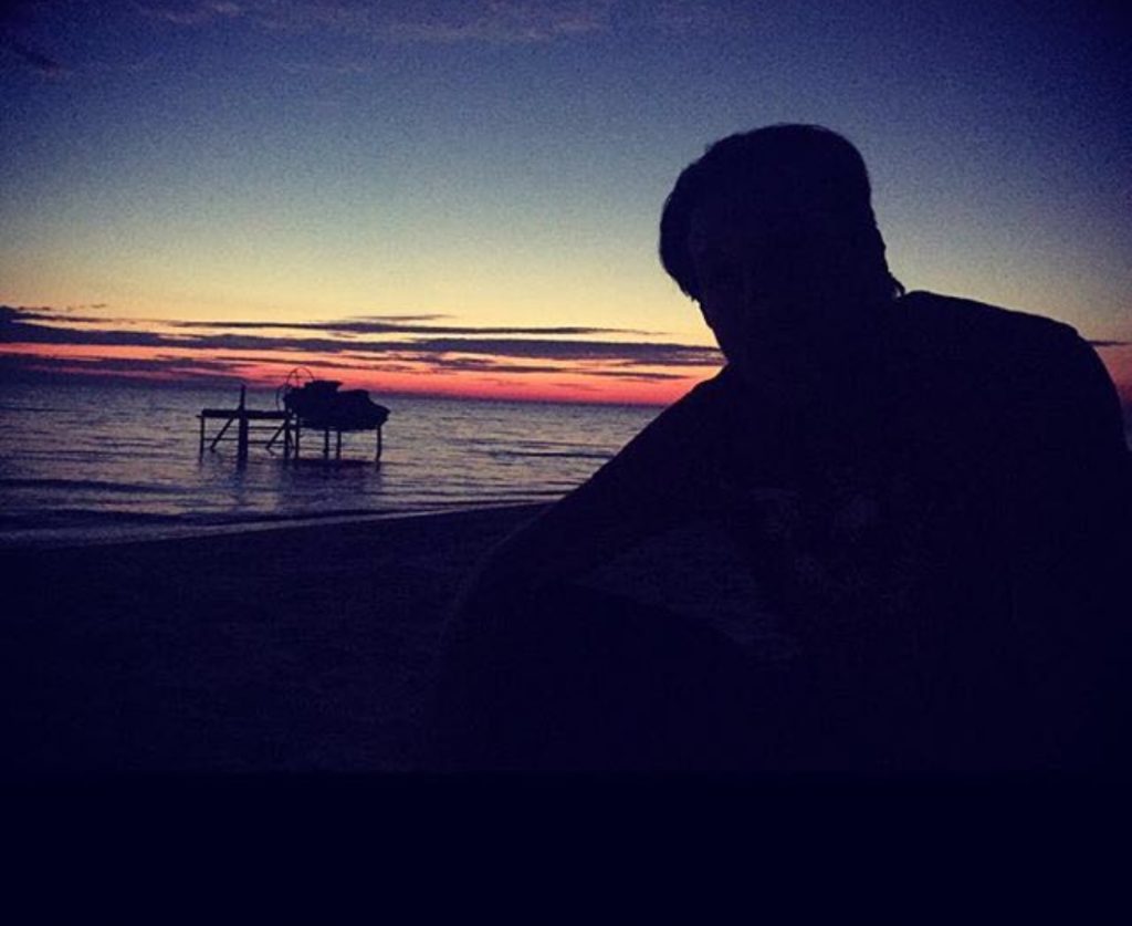 Cesare - Give Me a Minute (feat. Angelo) - Stereo Stickman