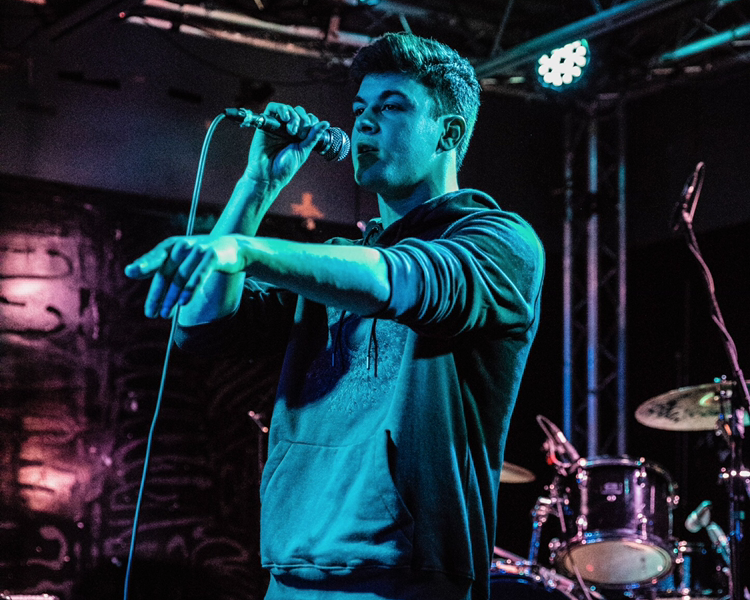 Chupapi - Beneath Her Heart - Stereo Stickman