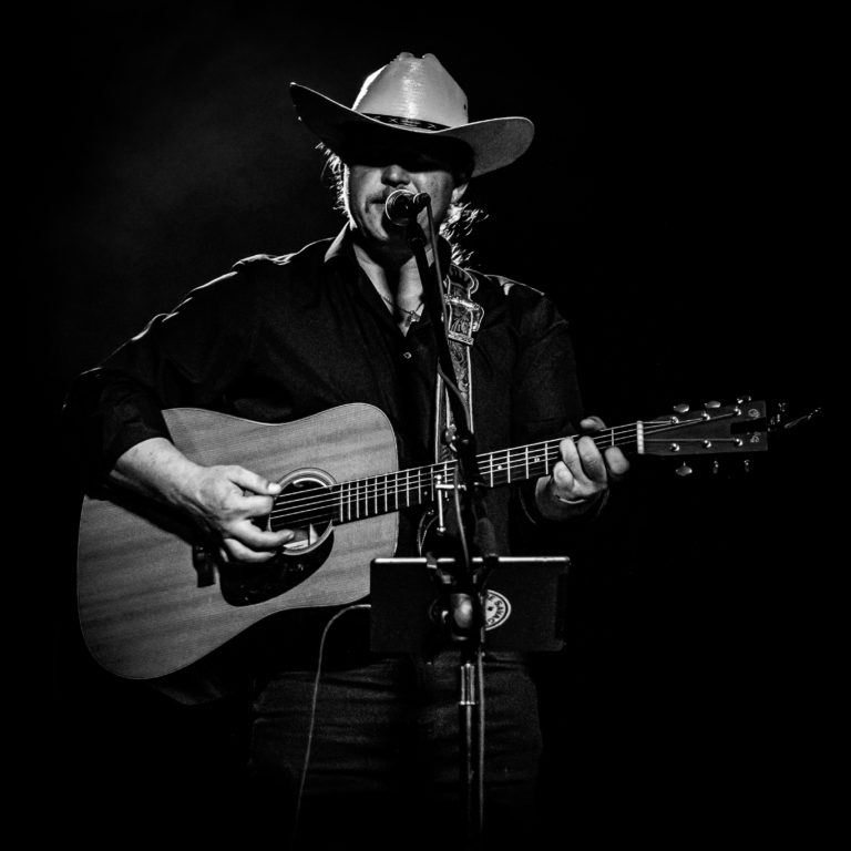 Joe Savage - Lost in a Memory - Stereo Stickman