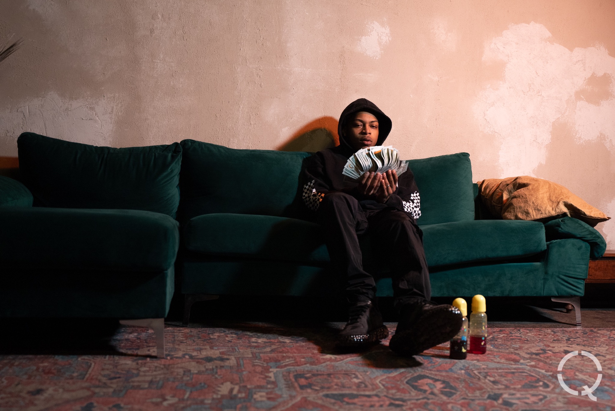 Kay Guss - Pressure - Stereo Stickman