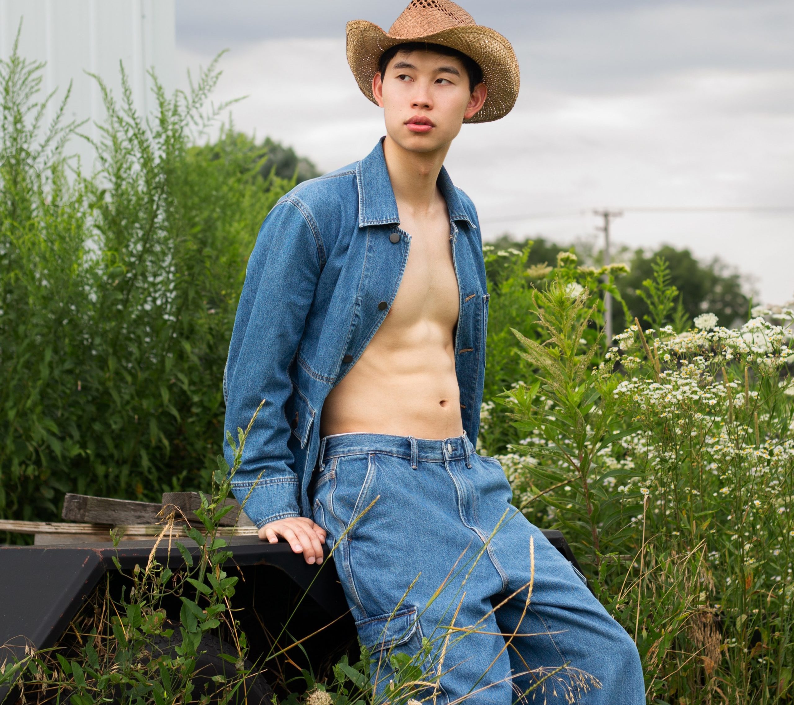 Eddie Wang - I Feel For Him Too - Stereo Stickman